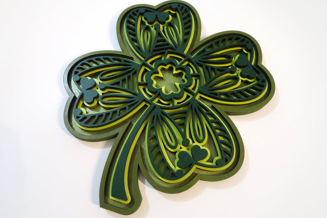 ST. PATRICKS DAY SHAMROCK 3D LAYERED WALL ART #2 – effectivecustomwoodworks